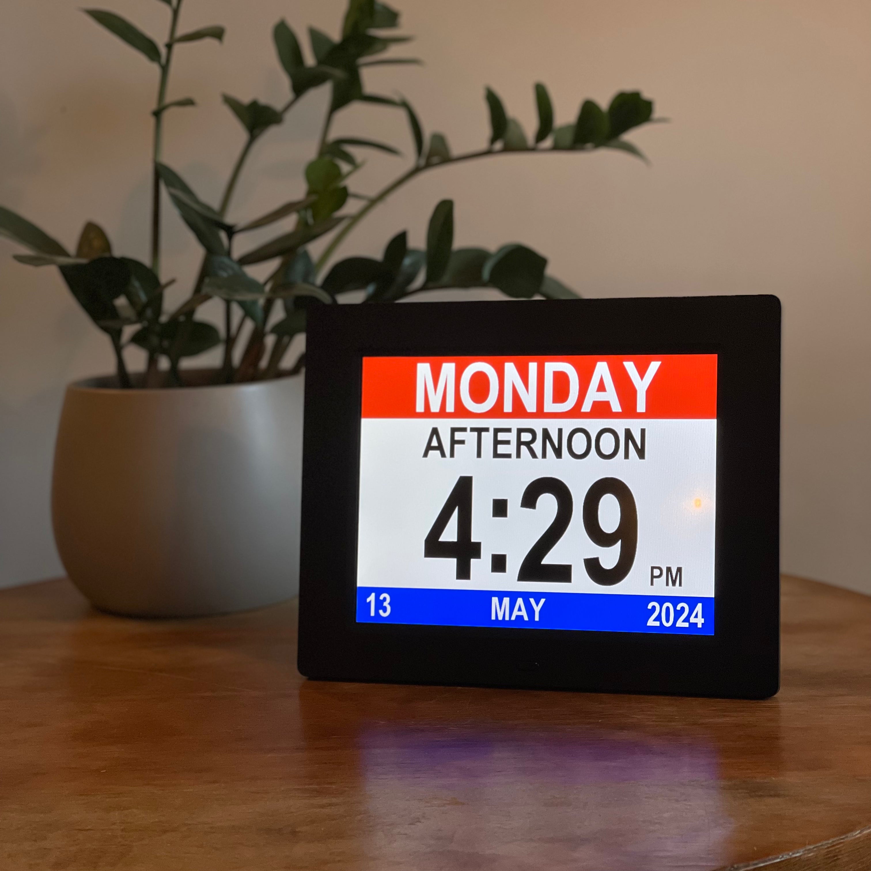 X-Large Seniors Clock – Everyday Living Australia